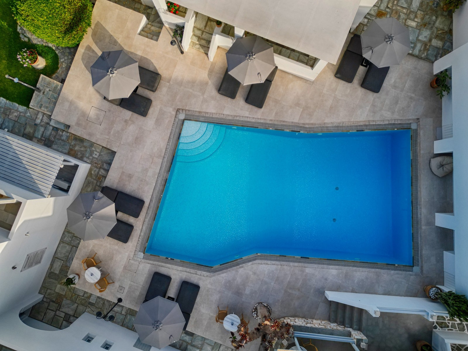 Anemomylos Residence - Official Site